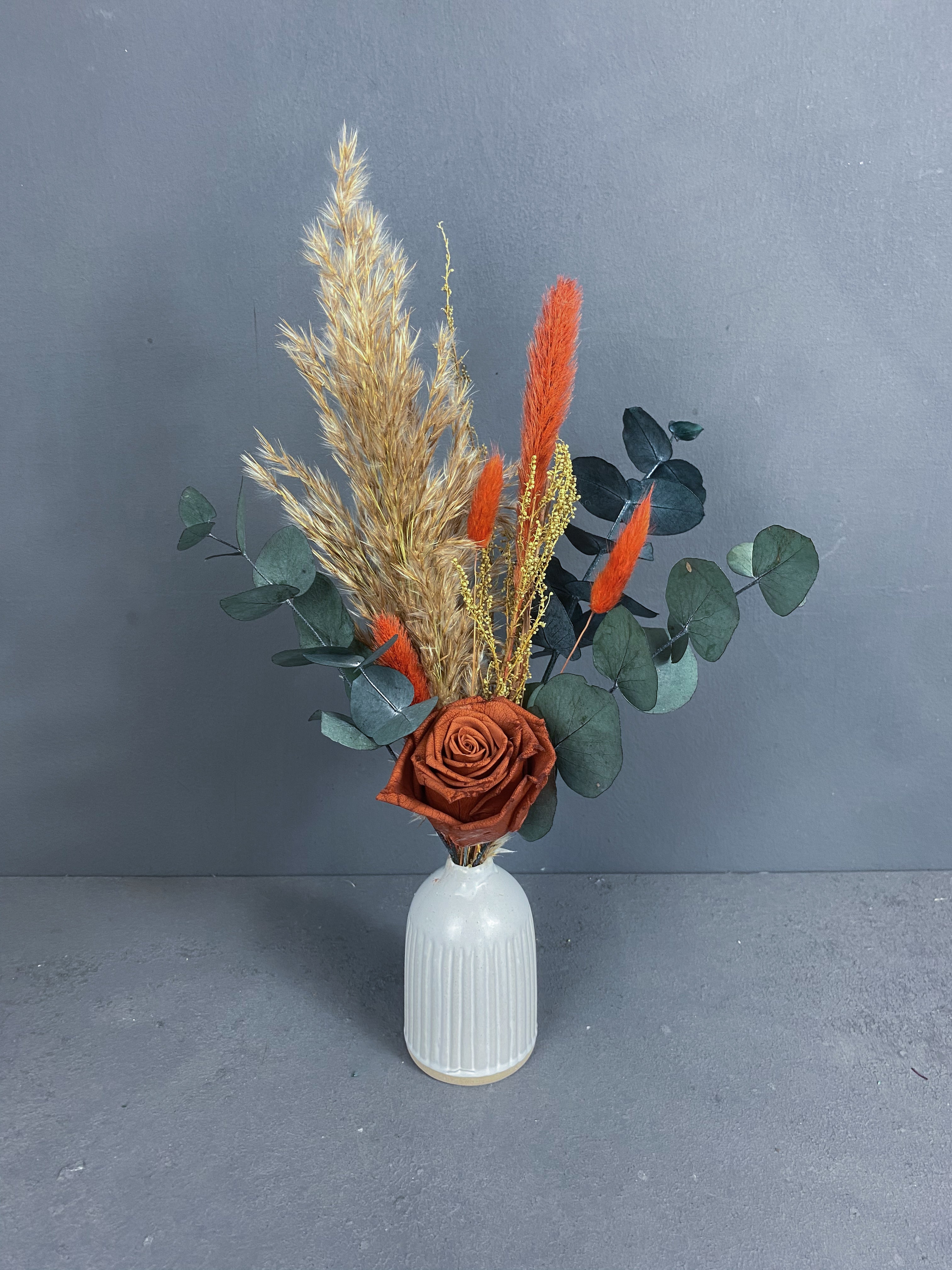 Zena dried flower mini arrangement – DRIED Flowers UK