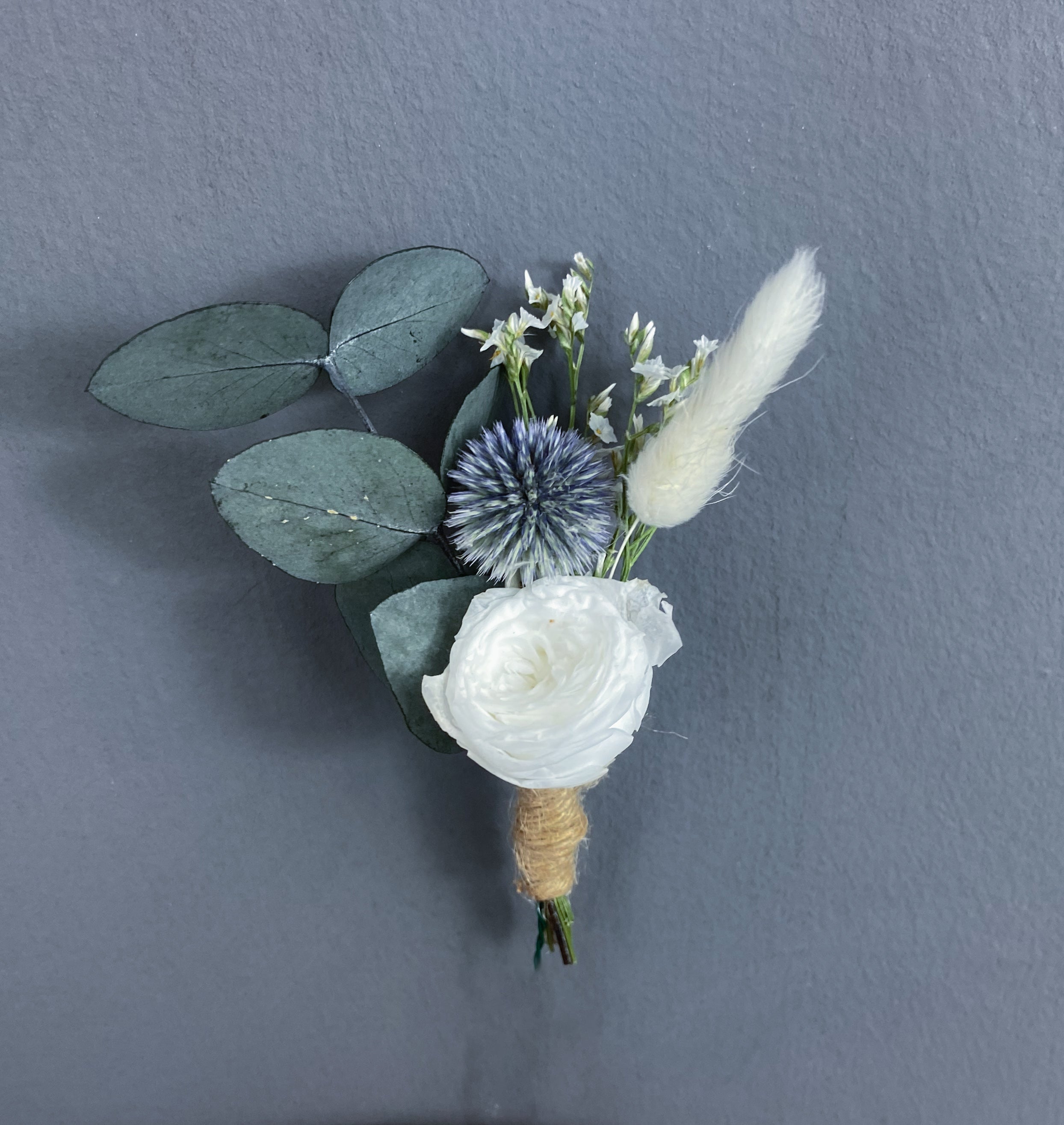 Margot dried flower buttonhole – DRIED Flowers UK
