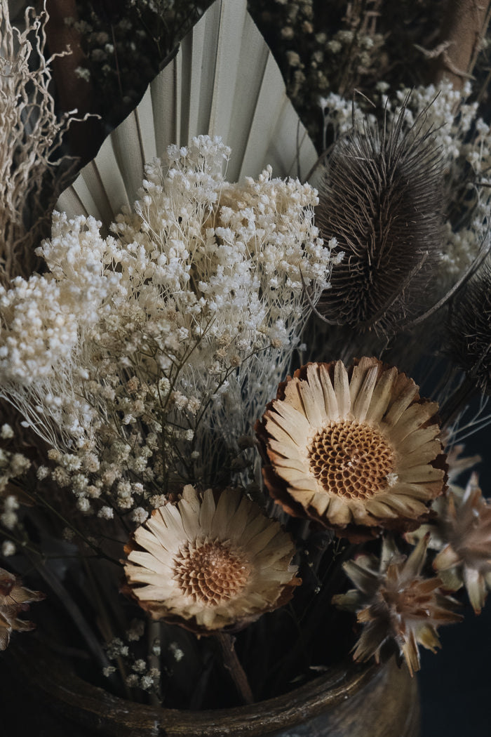 Clarissa Natural Dried Flower Bouquet - Luxe / Dried Flowers UK – DRIED ...